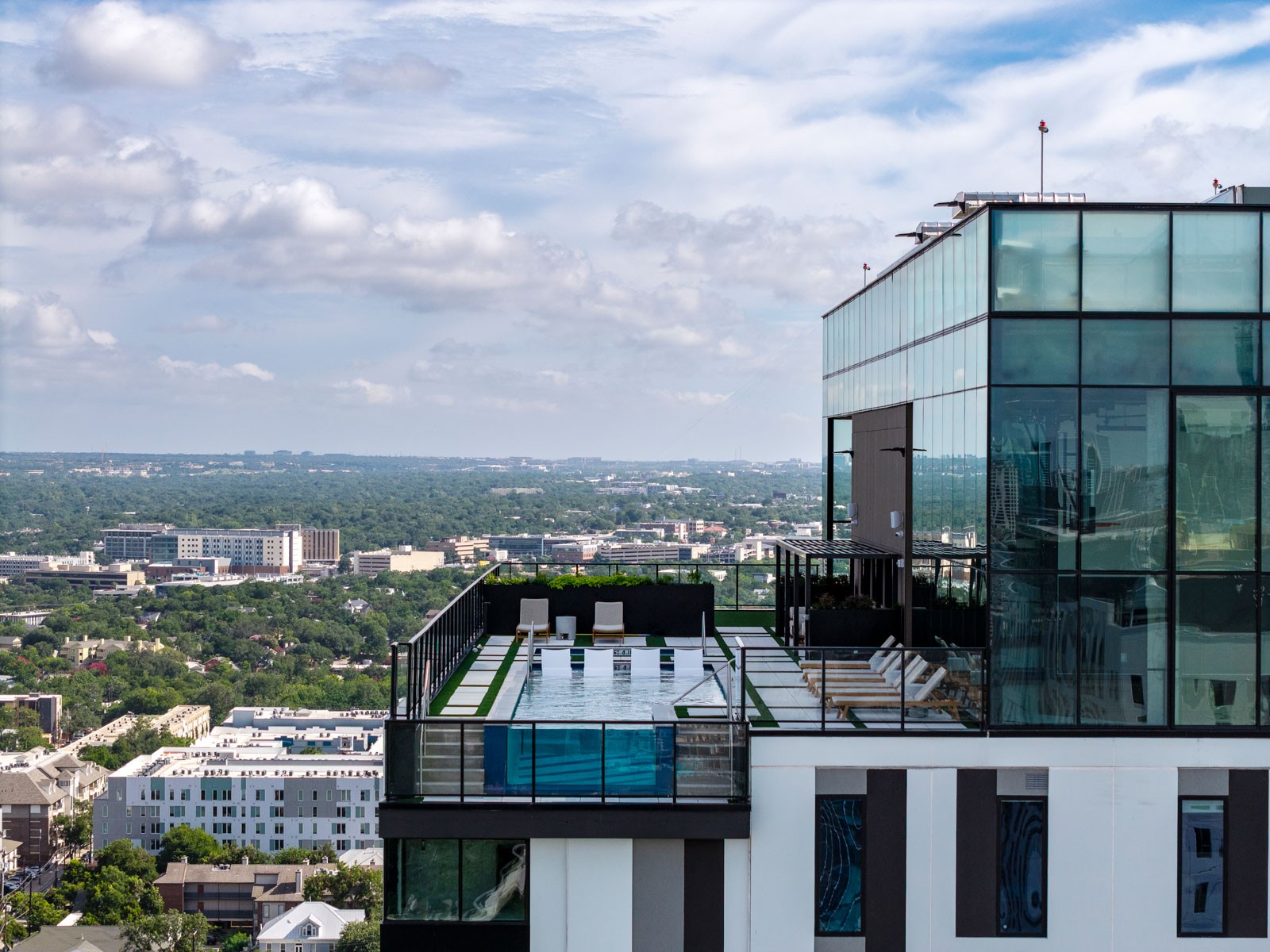 Villas on 24th | INTUS Windows