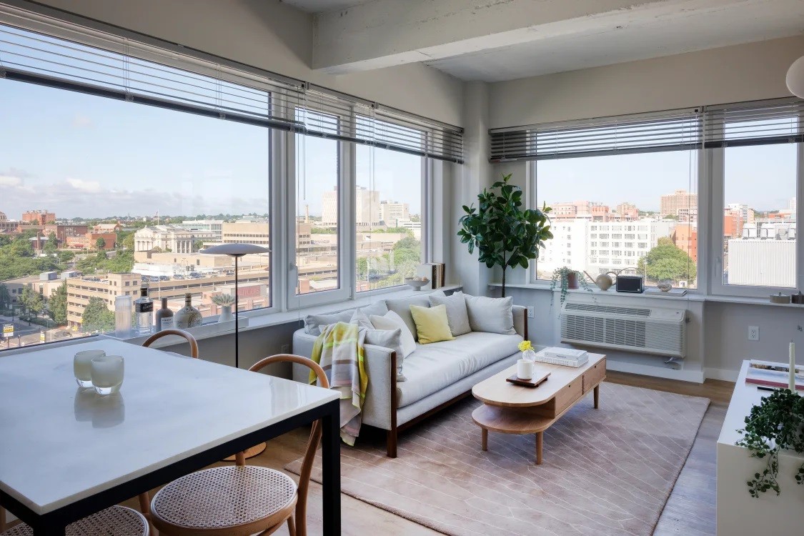 Newark Urby | INTUS Windows