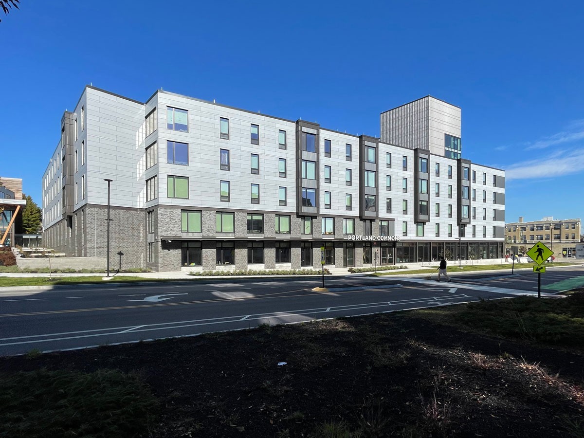 USM Portland Commons Residence Hall | INTUS Windows
